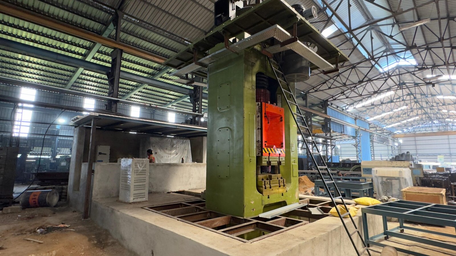1600 Ton Electric Screw Press Complete Setup Details